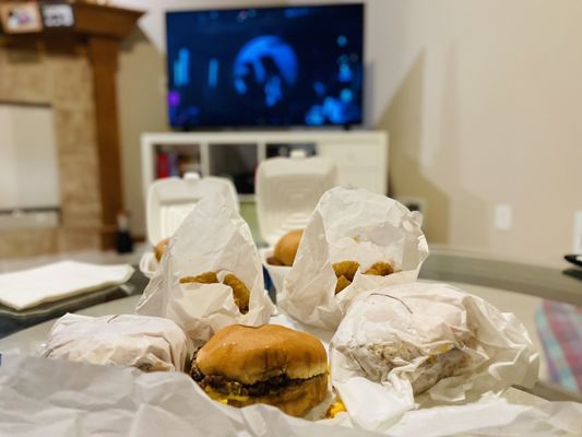 TOWN TOPIC - 337 Photos & 417 Reviews - 2021 Broadway St, Kansas City ...