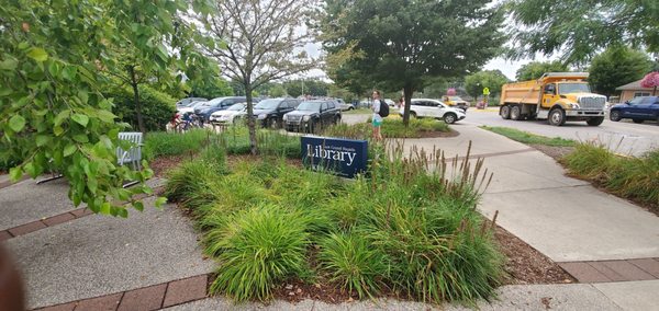 KENT DISTRICT LIBRARY - EAST GRAND RAPIDS BRANCH - Updated December ...