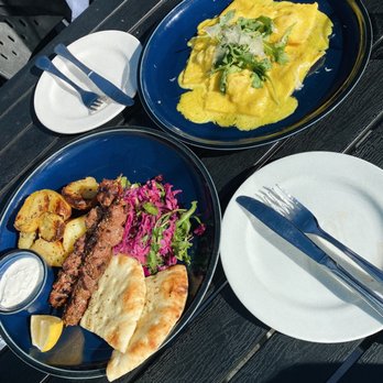 BROKEN PLATE GREEK RESTAURANT YYC - Updated January 2025 - 225 Photos ...