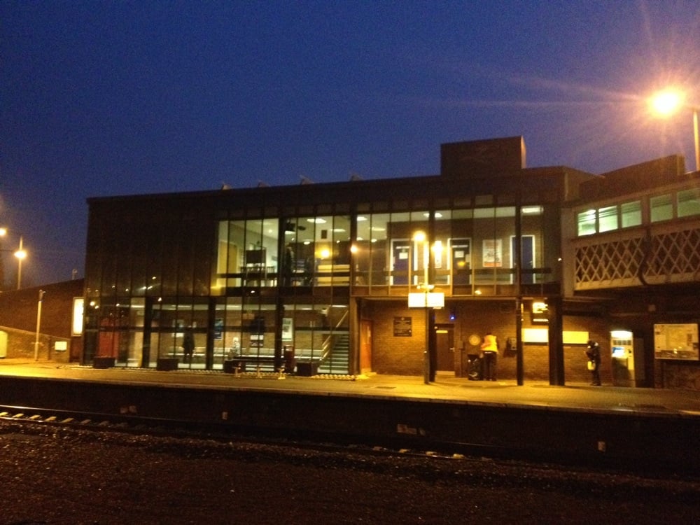 LARBERT TRAIN STATION - Updated June 2024 - Larbert Train Station ...