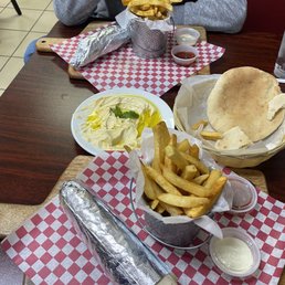 RAJA MEDITERRANEAN FOOD & GRILL - Updated July 2025 - 128 Photos & 158 ...