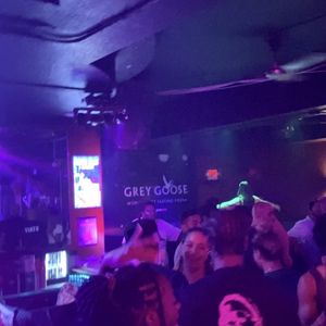 DICEY RILEY’S BAR & RESTAURANT - 25 Photos & 128 Reviews - 217 SW 2nd ...