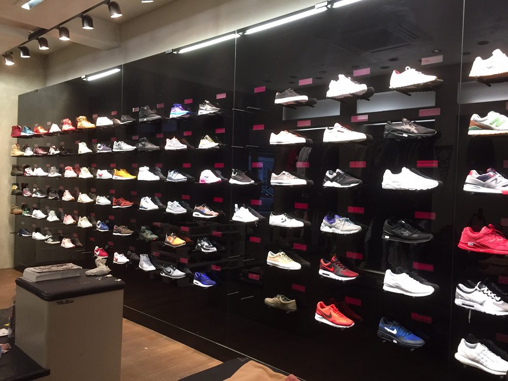 KICKZ - Updated December 2025 - Feilitzschstr. 1, München, Bayern ...