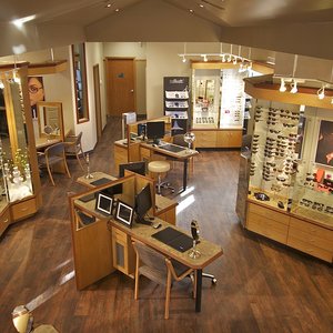 ASSOCIATED EYE CARE - Updated June 2025 - 12 Photos & 21 Reviews - 237 ...