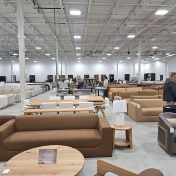 RH OUTLET - Updated December 2025 - 35 Photos - 1072 Willow Rd ...