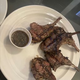 PYRENEES CAFE - 352 Photos & 287 Reviews - 601 Sumner St, Bakersfield ...