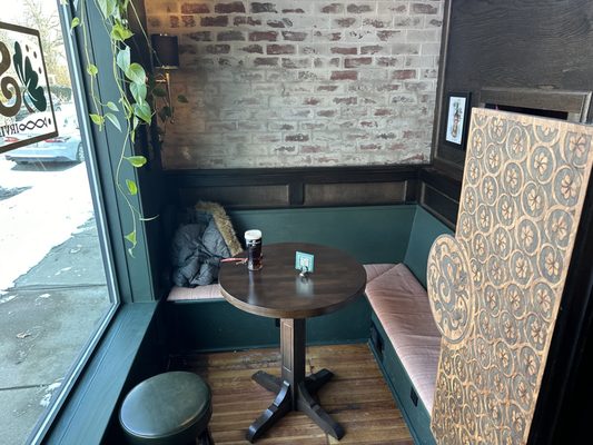 SNUG - Updated July 2024 - 20 Photos & 18 Reviews - 210 S Audubon Rd ...