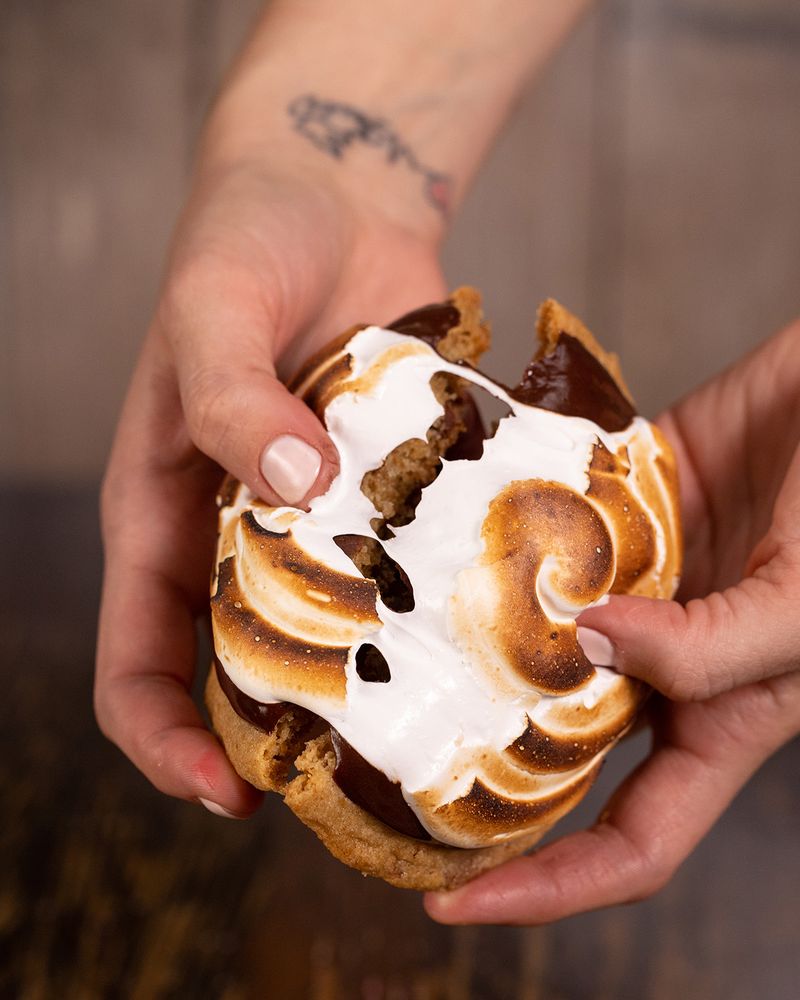 EPIC COOKIES - 51 Photos & 22 Reviews - Bakeries - 92 W Main St ...