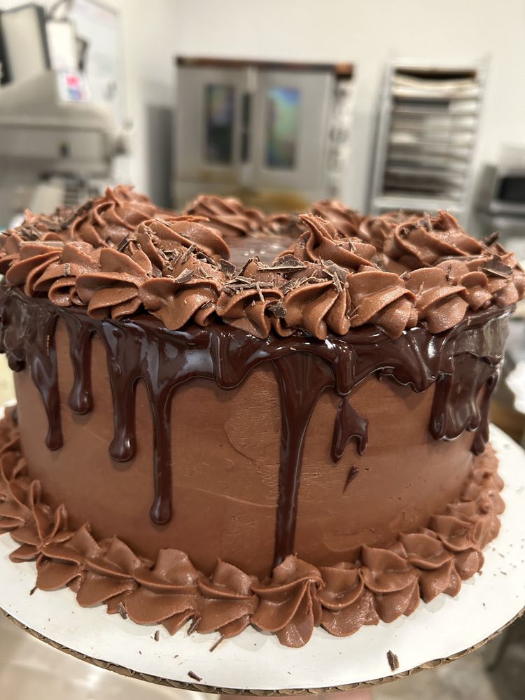 VAULT-19 BAKERY & TRADING POST - Updated October 2025 - 920 S Main St ...