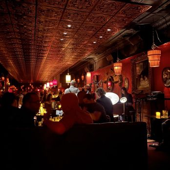 GREEN LADY LOUNGE - Updated January 2025 - 432 Photos & 538 Reviews ...