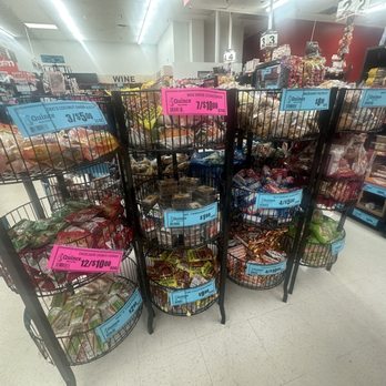 QUINCE SUPERMARKET - Updated March 2025 - 61 Photos & 11 Reviews - 6820 ...