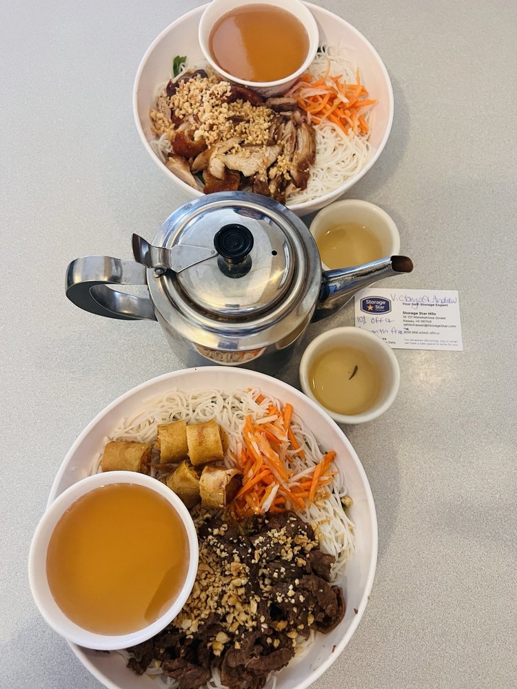 HILO RICE NOODLE SOUP RESTAURANT - Updated December 2025 - 182 Photos ...