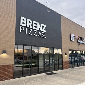 BRENZ PIZZA - NEW ALBANY - Updated April 2025 - 56 Photos & 47 Reviews ...