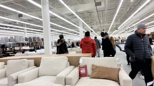 POTTERY BARN OUTLET - Updated December 2025 - 21 Photos - 651 Kapkowski ...