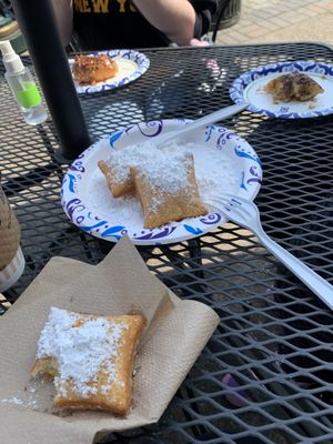 BEIGNETS - Updated December 2025 - 397 Photos & 354 Reviews - 45 ...