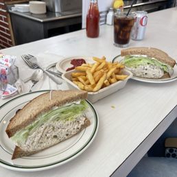 THE APPLE PAN - Updated July 2024 - 2394 Photos & 3466 Reviews - 10801 ...