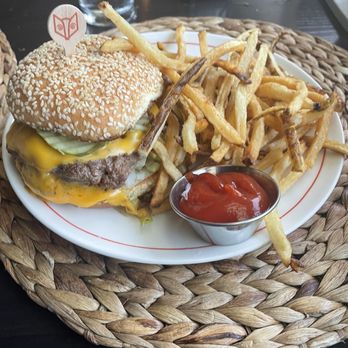 THE LOST FOX - Updated February 2025 - 426 Photos & 264 Reviews - 20374 ...