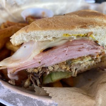 WHEELHOUSE CRAFT PUB AND KITCHEN - Updated May 2024 - 169 Photos & 199 ...