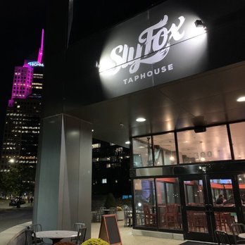 SLY FOX TAPHOUSE AT THE POINT - Updated August 2025 - 109 Photos & 72 ...
