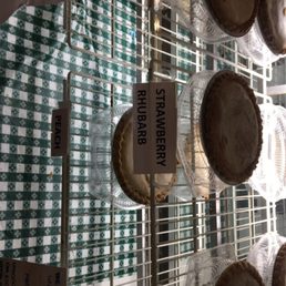 AMISH COUNTRY STORE & RESTAURANT - Updated October 2025 - 118 Photos ...