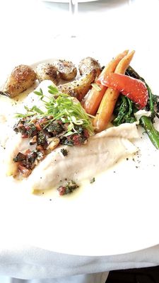 LA RONDE REVOLVING RESTAURANT - Updated September 2025 - 246 Photos ...