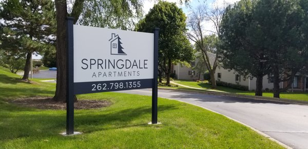 SPRINGDALE APARTMENTS - 2415 Springdale Rd, Waukesha, Wisconsin ...