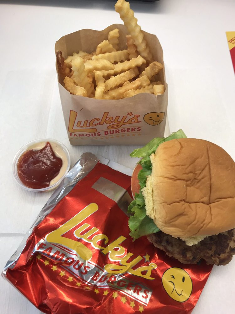 LUCKY’S FAMOUS BURGERS - 206 Photos & 408 Reviews - 370 W 52nd St, New ...