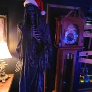 RAVEN’S MANOR - 774 Photos & 229 Reviews - 235 SW 1st Ave, Portland, OR ...