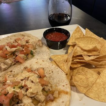 FLOWING TIDE PUB 10 - Updated December 2025 - 102 Photos & 87 Reviews ...