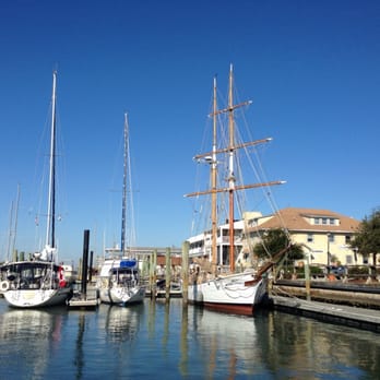 BEAUFORT DOCKS - Updated August 2025 - 500 Front St, Beaufort, North ...