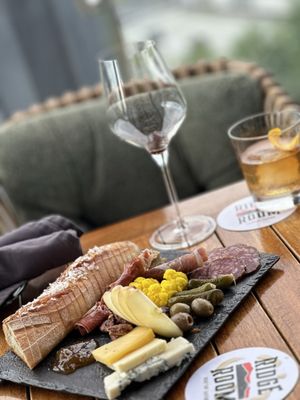 THE RIDGE ROOM - Updated October 2025 - 140 Photos & 71 Reviews - 1884 ...