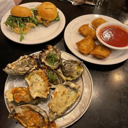 ANGELO’S TAVERNA - Updated December 2025 - 925 Photos & 1322 Reviews ...