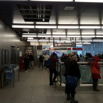 PAPE SUBWAY STATION - Updated December 2025 - 24 Photos & 10 Reviews ...