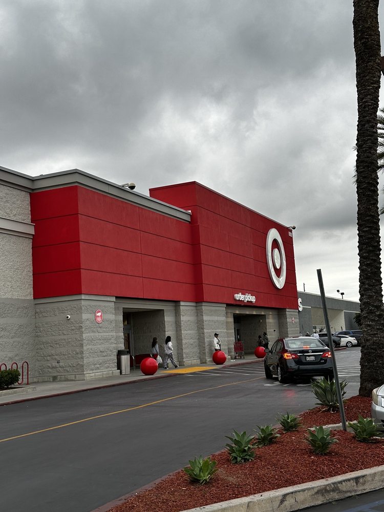 TARGET - Updated September 2024 - 140 Photos & 257 Reviews - 8840 ...