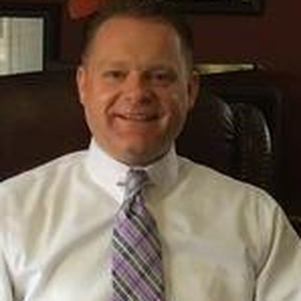 Matt Hennis's Instagram, Twitter & Facebook on IDCrawl