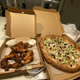 BISONTE PIZZA - Updated January 2026 - 386 Photos & 263 Reviews - 710 W ...