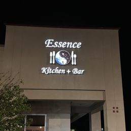 ESSENCE KITCHEN + BAR - Updated October 2025 - 197 Photos & 342 Reviews ...