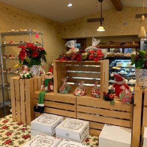 MINERVA BAKERY - Updated October 2024 - 74 Photos & 55 Reviews - 927 ...