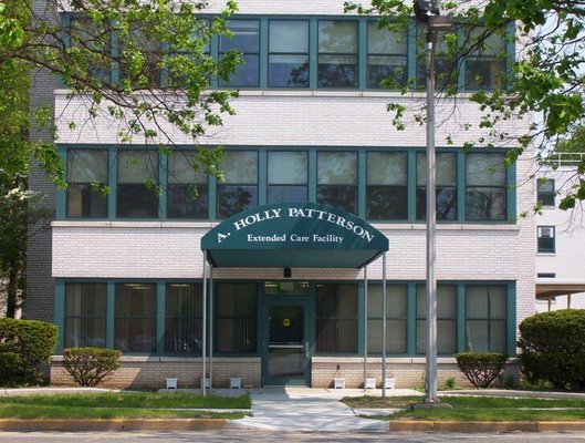 NASSAU UNIVERSITY MEDICAL CENTER - Updated April 2025 - 52 Photos & 148 ...