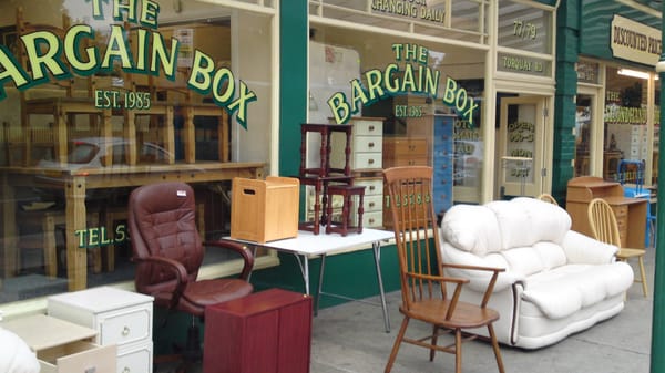 THE BARGAIN BOX - Updated December 2025 - 77 / 79 Torquay Road ...
