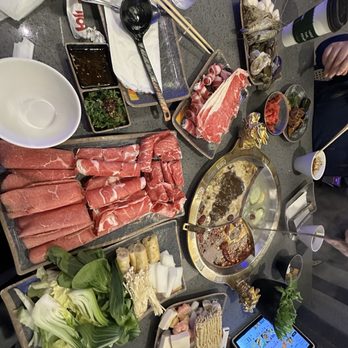 DRAGON POT - Updated December 2025 - 93 Photos & 35 Reviews - 9 E 66th ...