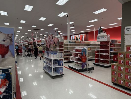 TARGET - Updated December 2025 - 342 Photos & 123 Reviews - 4750 ...