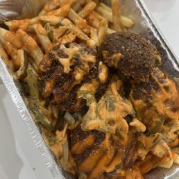 BASICALLY HALAL - Updated August 2025 - 83 Photos & 61 Reviews - 316 N ...