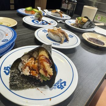 KURA REVOLVING SUSHI BAR - Updated July 2025 - 3184 Photos & 2033 ...