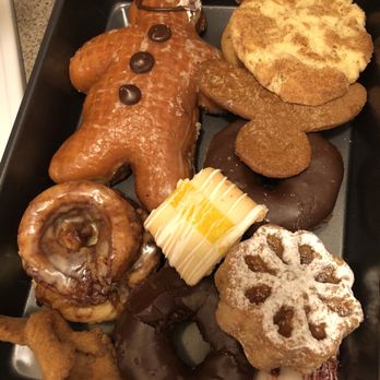 SLUYS POULSBO BAKERY - Updated May 2024 - 956 Photos & 852 Reviews ...