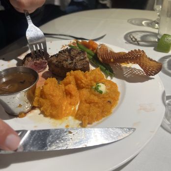 E & E STAKEOUT GRILL - Updated February 2025 - 493 Photos & 499 Reviews ...