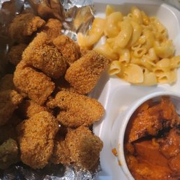 HOTLANTA WINGS AND THINGS - 226 Photos & 699 Reviews - 3950 Pierce St ...