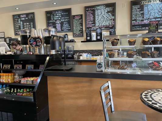 MOJO 516 CAFE - Updated July 2025 - 35 Photos & 22 Reviews - 516 March ...