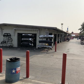 TRADERS VILLAGE - Updated February 2025 - 260 Photos & 137 Reviews ...