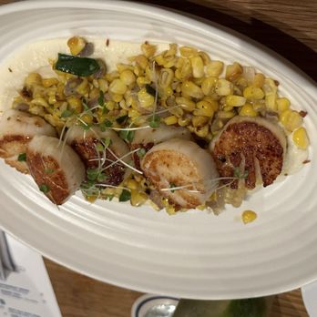 SALT TRADERS ZILKER - Updated September 2024 - 853 Photos & 476 Reviews ...